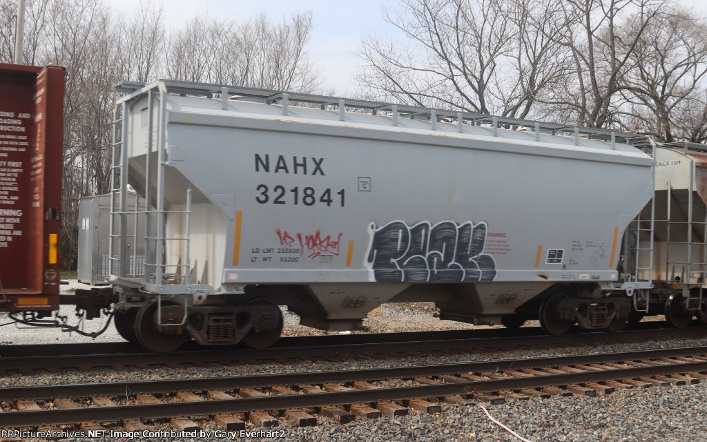 NAHX 321841 - Wells Fargo Rail